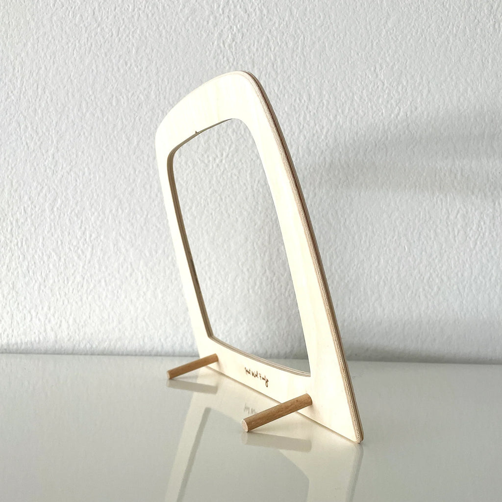 MAGIC WINDOW FRAME ~ TOVERLUX – Tanglewood Toys